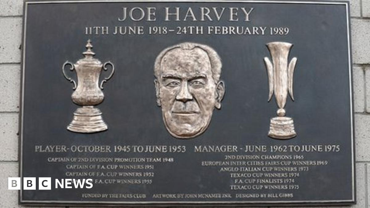 Newcastle United stadium honour for Joe Harvey - BBC News