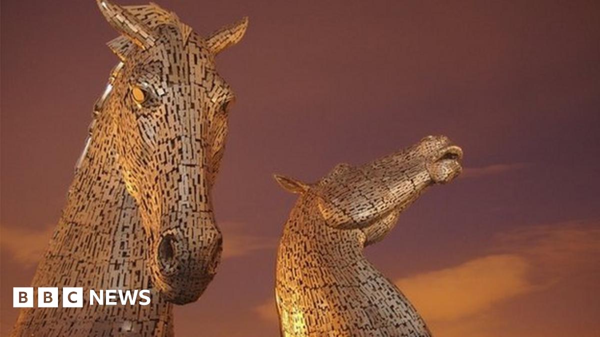 The man who created The Kelpies - BBC News