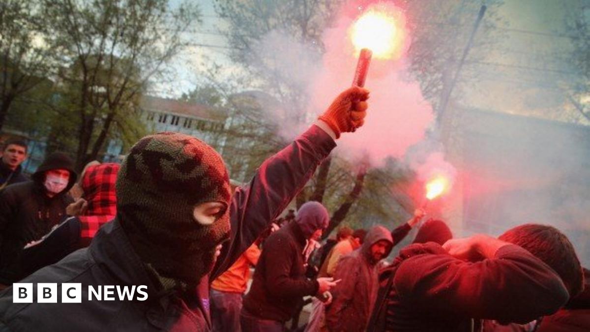 Russia experiencing recession now, says IMF - BBC News