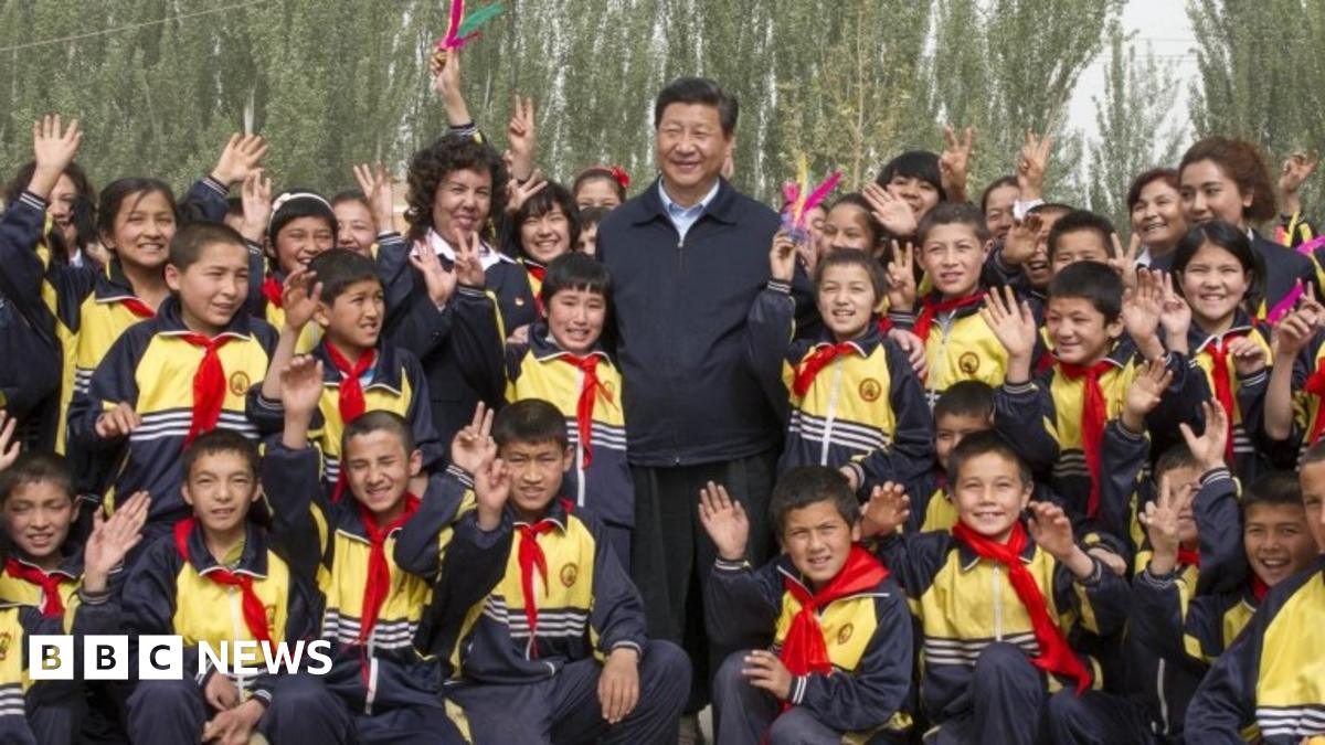 Will 'ethnic cohesion' mend Xinjiang? - BBC News