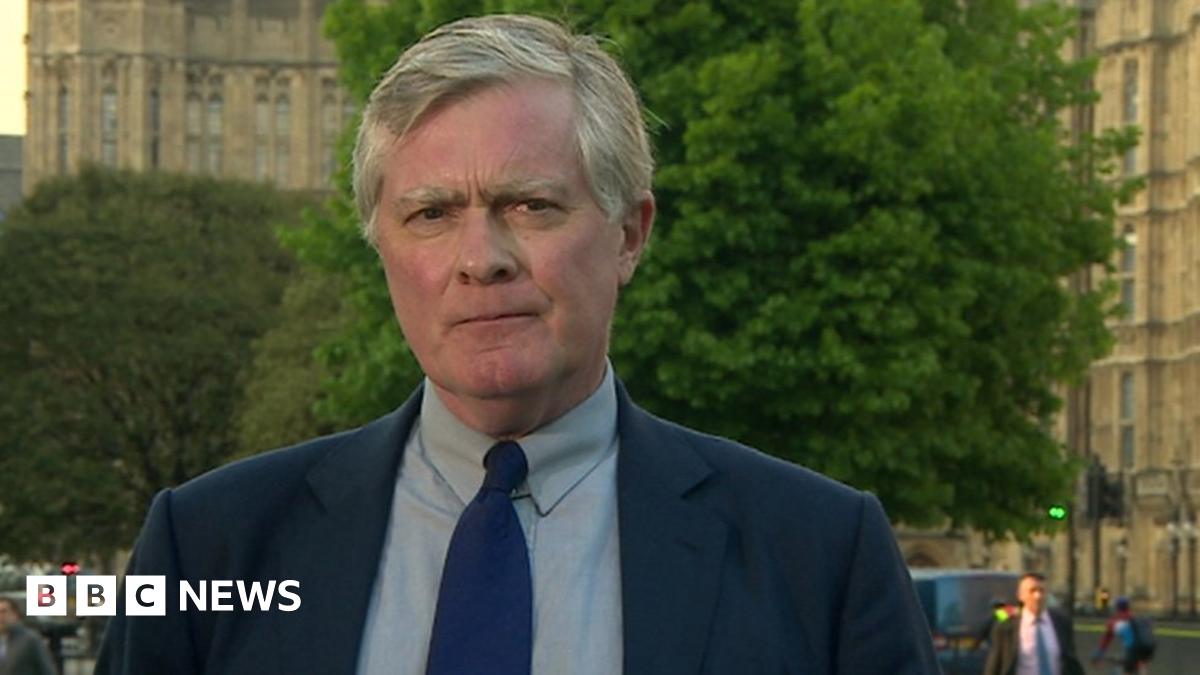 Patrick Mercer 'deliberately evaded' MPs' rules, watchdog finds - BBC News