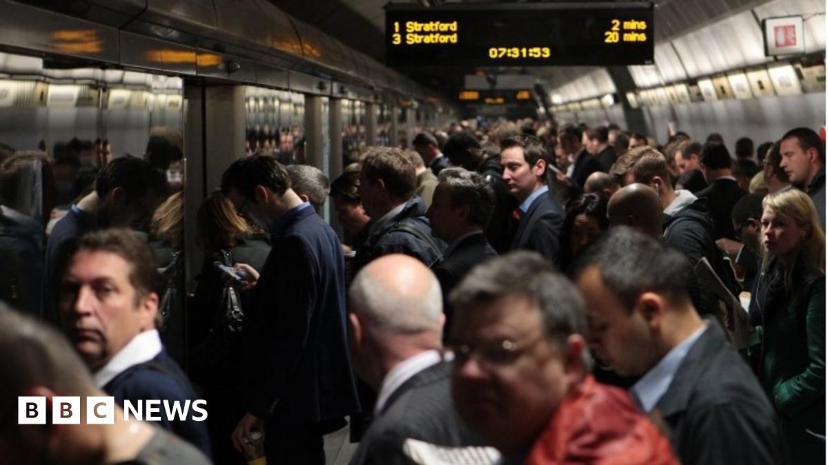 Tube strike: Three-day London Underground strike suspended - BBC News