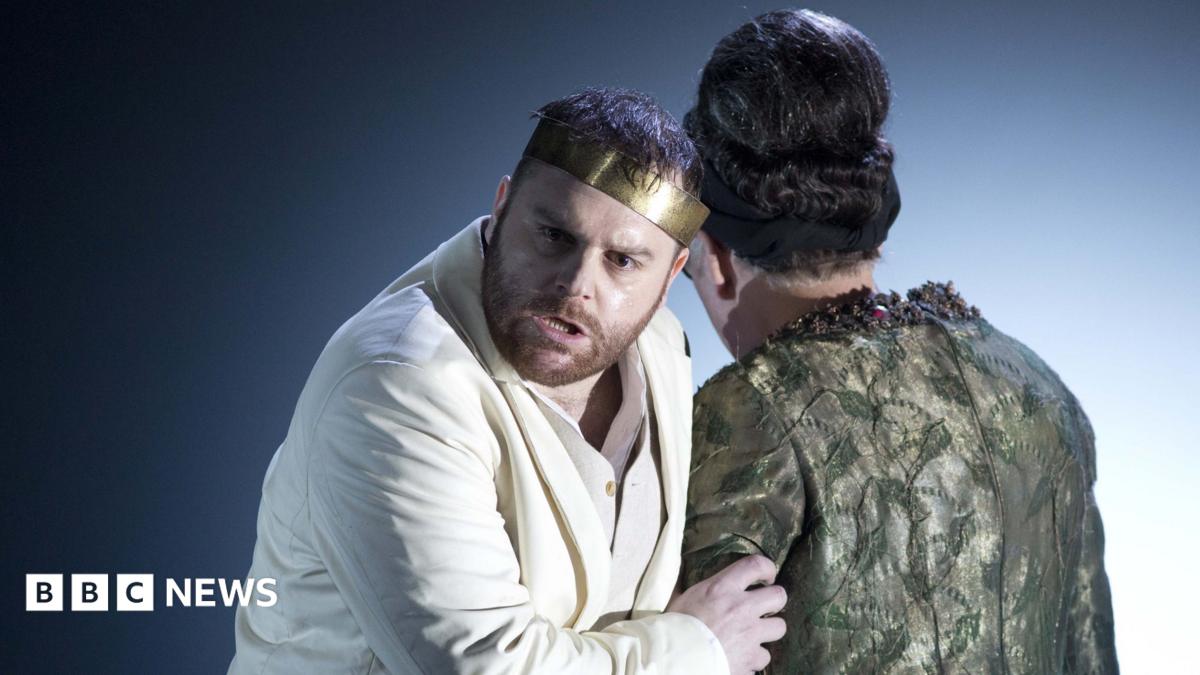 ENO unveils new take on Oedipus tragedy - BBC News