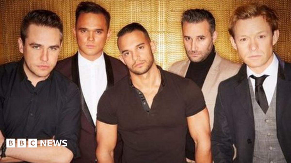Big Reunion star Kenzie in hospital after car accident - BBC News