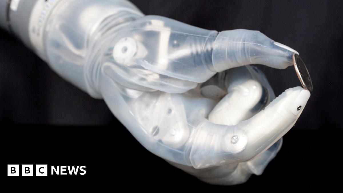 Robot hand and arm gets official approval - BBC News