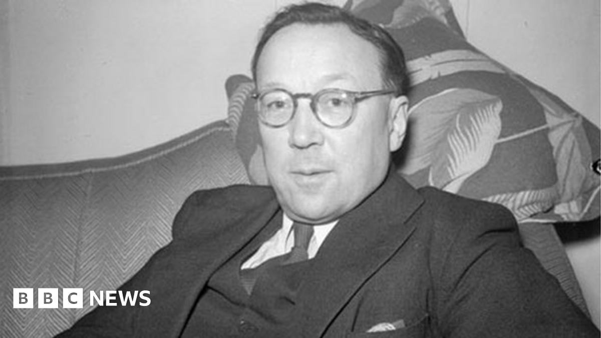 Making waves: Robert Watson-Watt, the pioneer of radar - BBC News