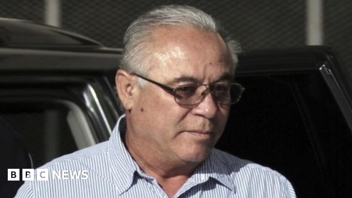 Puerto Rico arrests priest charged of child sexual abuse - BBC News