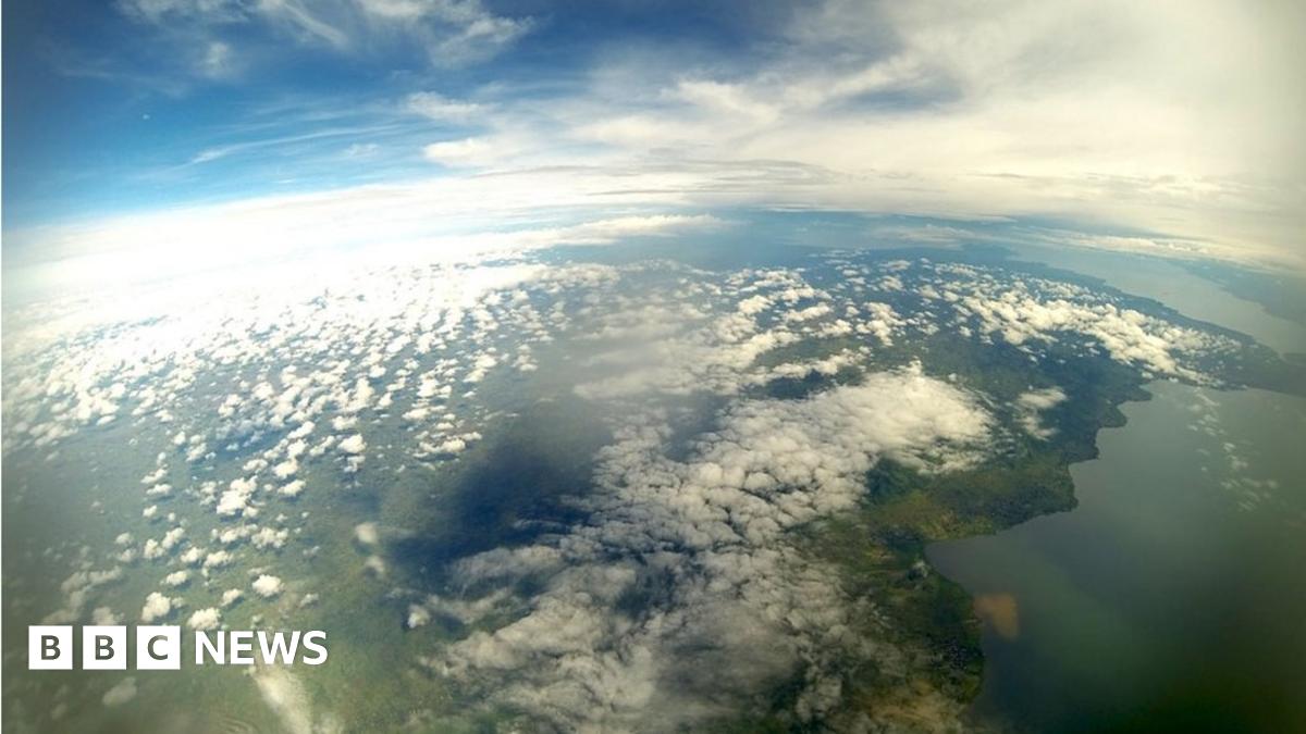 Extreme photography revealing the atmosphere's secrets - BBC News