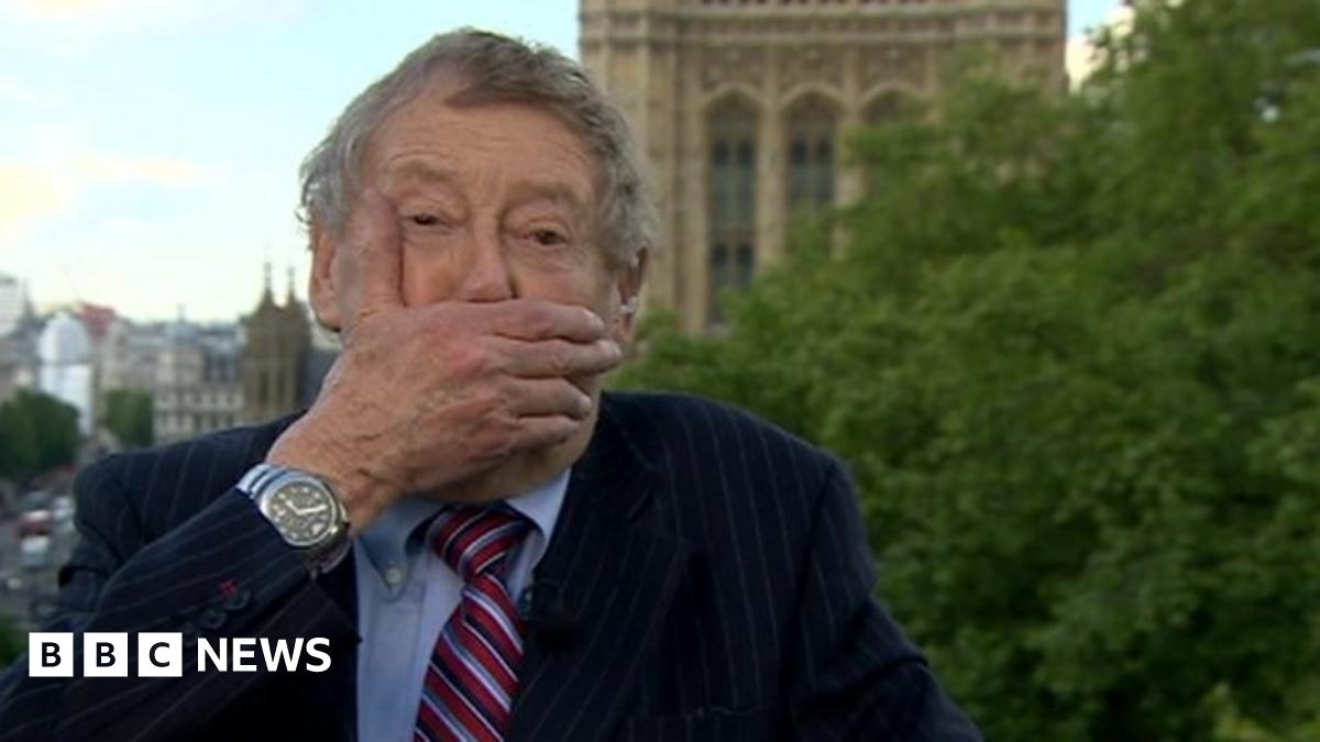 Labour MP Austin Mitchell defends Pfizer 'rapist' tweet - BBC News