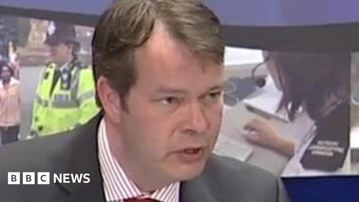 Becky Godden misconduct detective Steve Fulcher resigns - BBC News