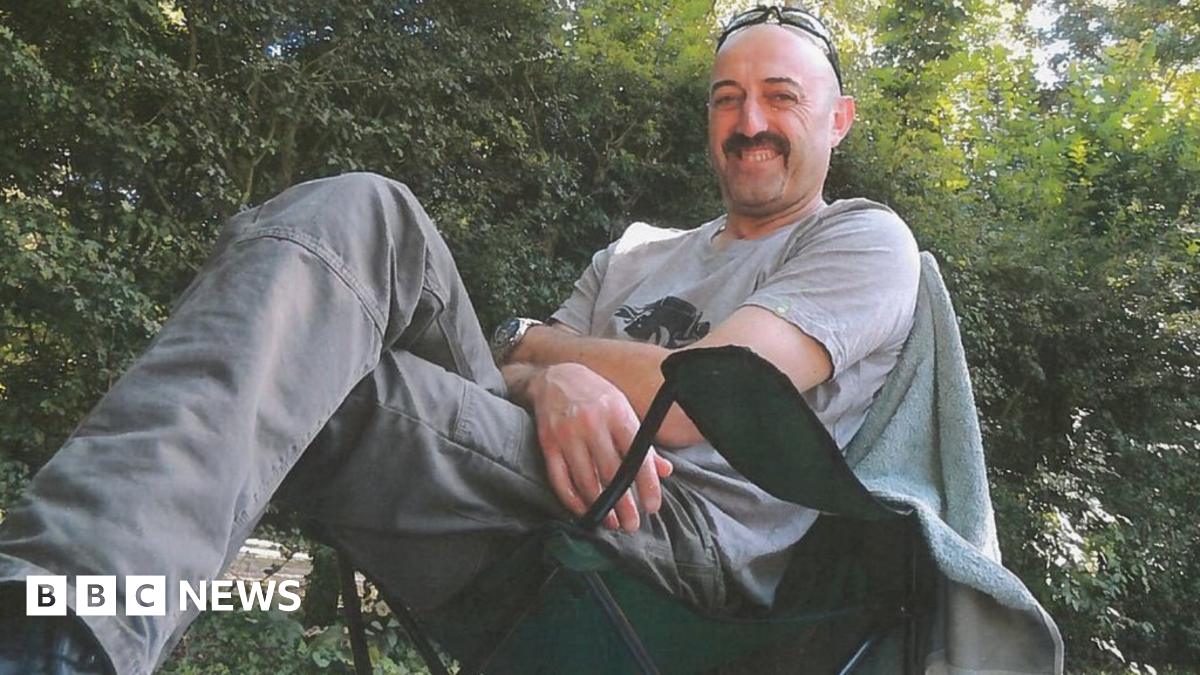 Barrow man dies after vehicle hits wall - BBC News