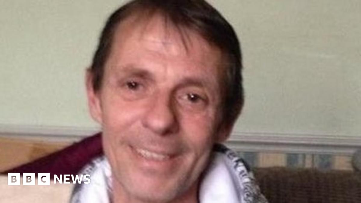 Antonio Tommaso murder: Man charged over New Barnet death - BBC News