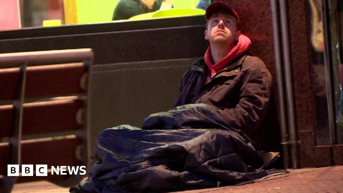 Homelessness: The dangers of life on the streets - BBC News