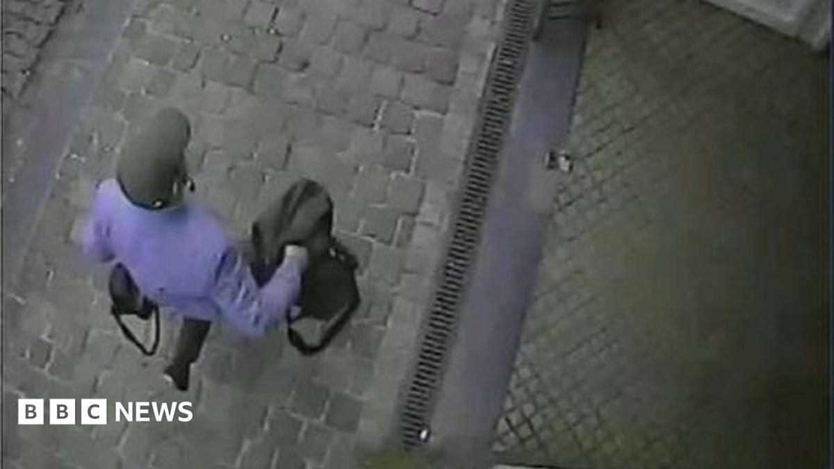 Belgian police in appeal to public over gunman identity - BBC News