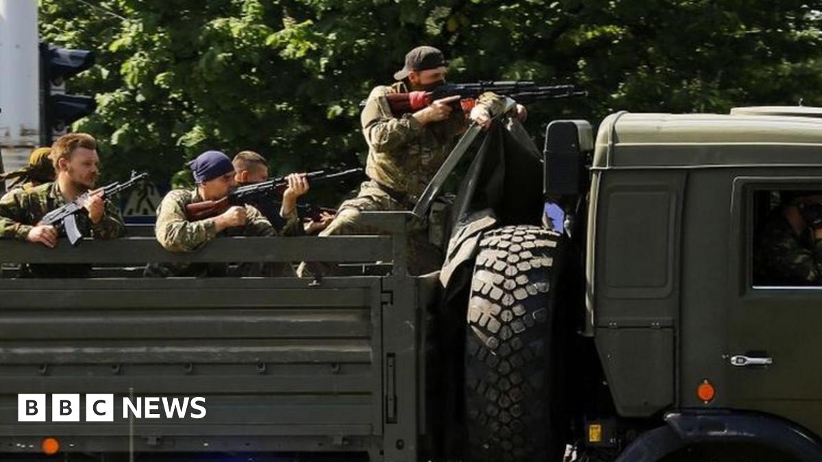 Ukraine crisis: Russia 'open to dialogue' with new leader - BBC News