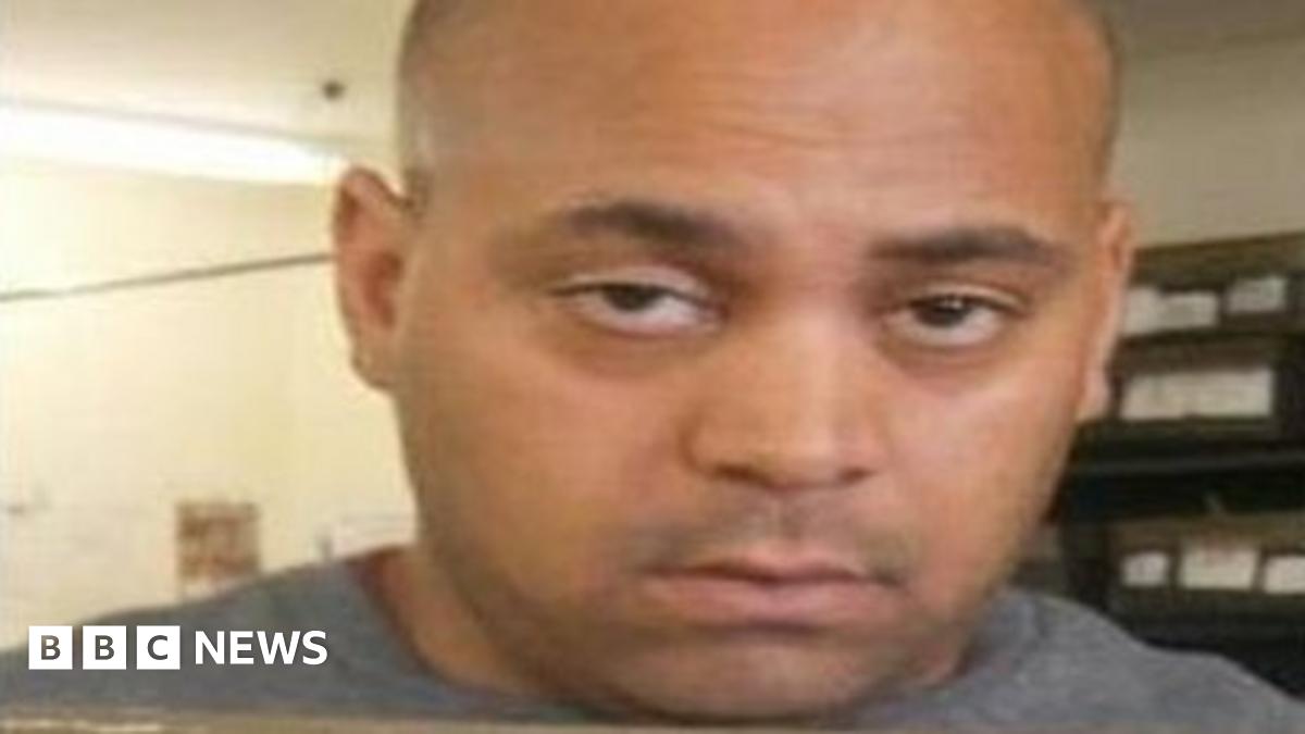 Prisoner absconds from HMP Springhill open jail - BBC News