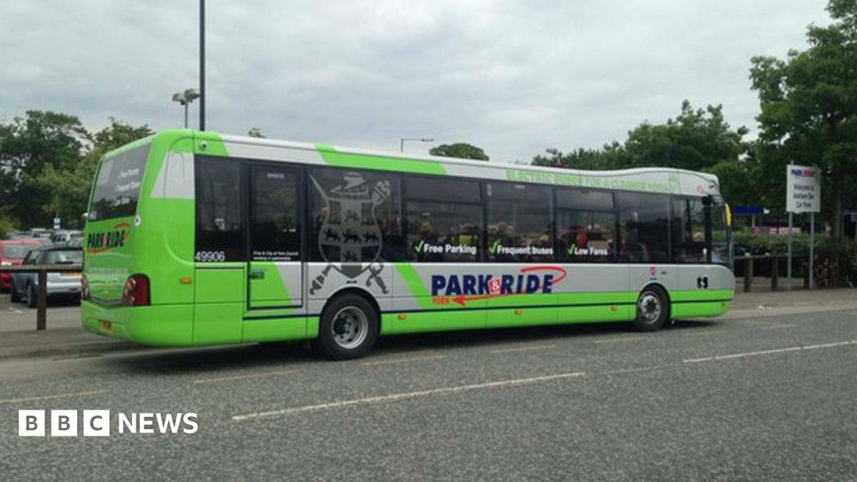 York council confirms electric buses launch date - BBC News