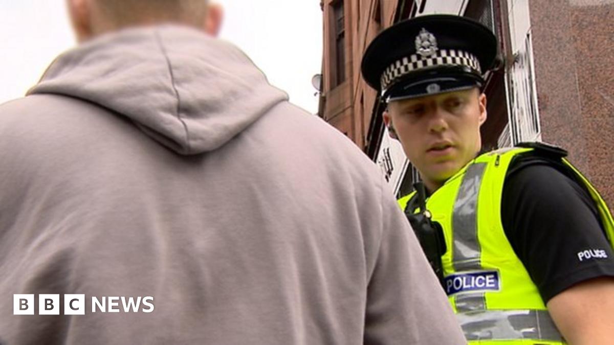 Lib Dems' legal bid to ban consensual stop-and-search - BBC News