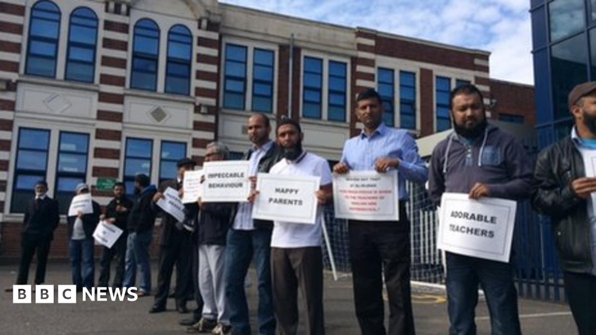 Birmingham school ousts its new governors again - BBC News