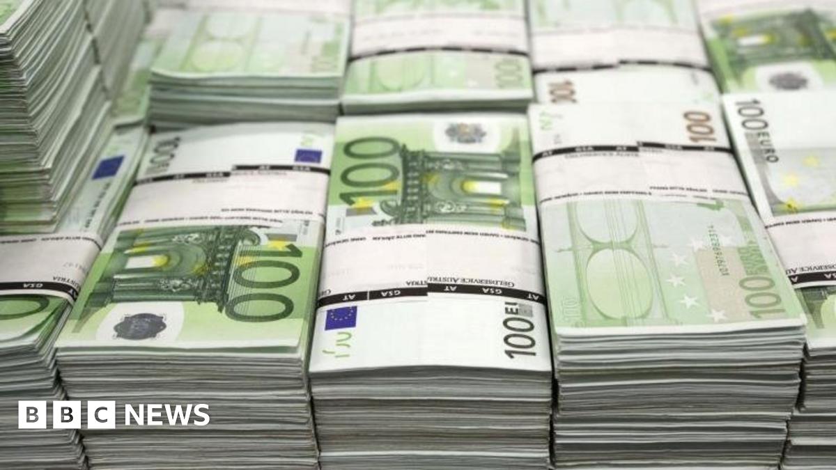 SEUPB seeks views on EU Peace IV and Interreg funding spend - BBC News