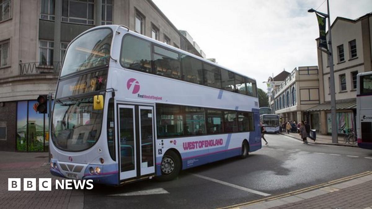 First Bus Bristol fare cuts sees passenger growth - BBC News