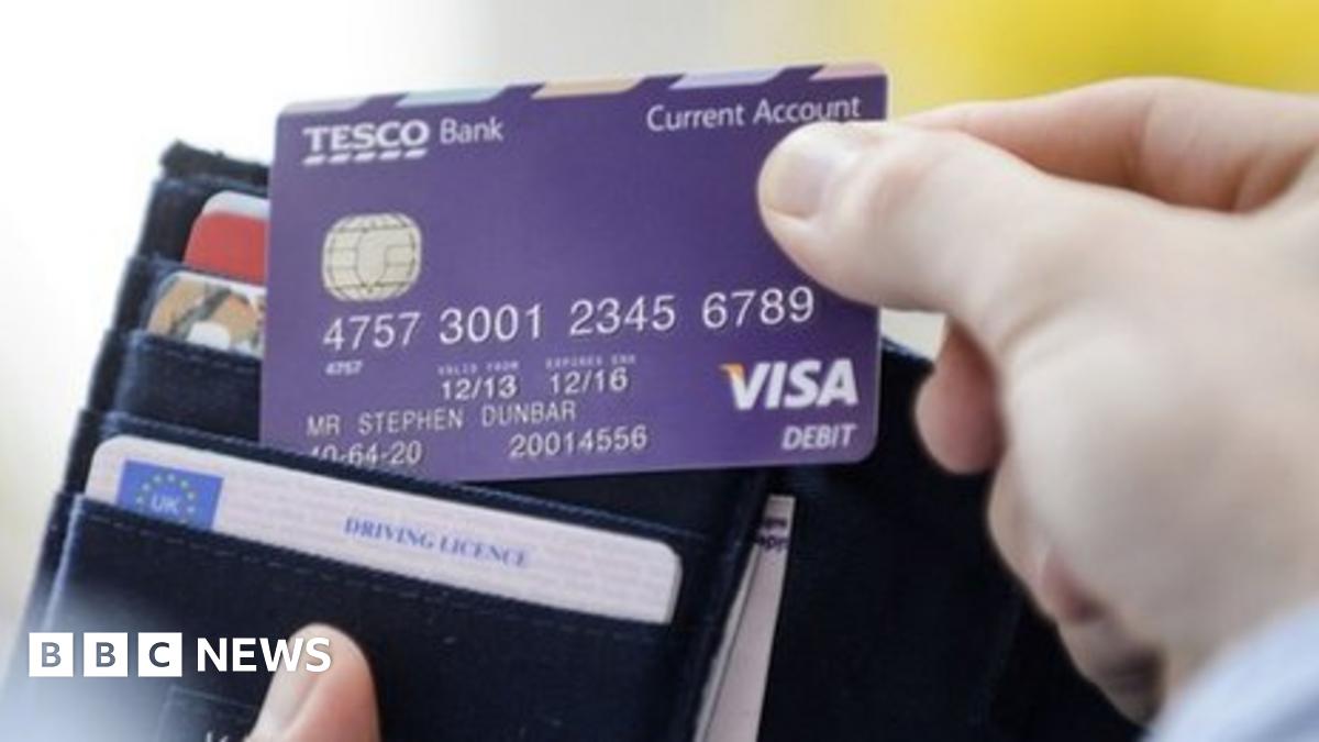 Tesco Bank boosts customer numbers and profits - BBC News