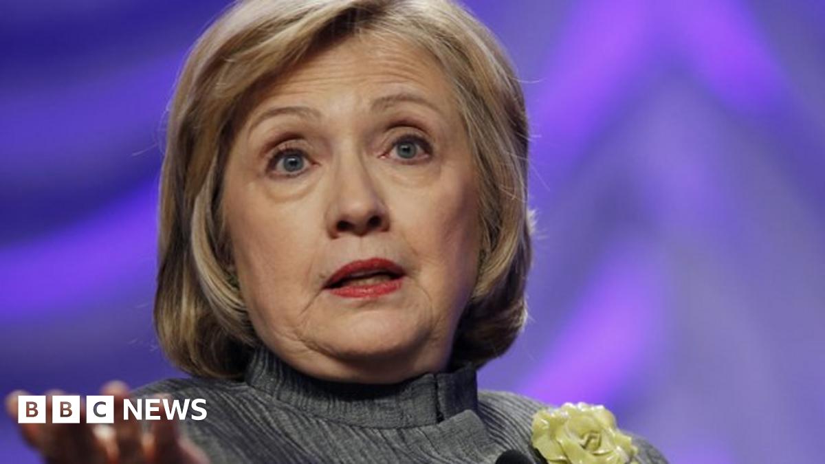 Hillary Clinton's 'dead broke' claim - BBC News