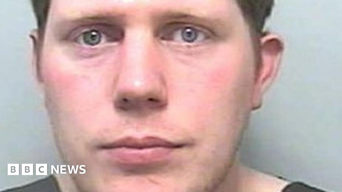 Appeal court raises murder jail term of Adam Singer - BBC News
