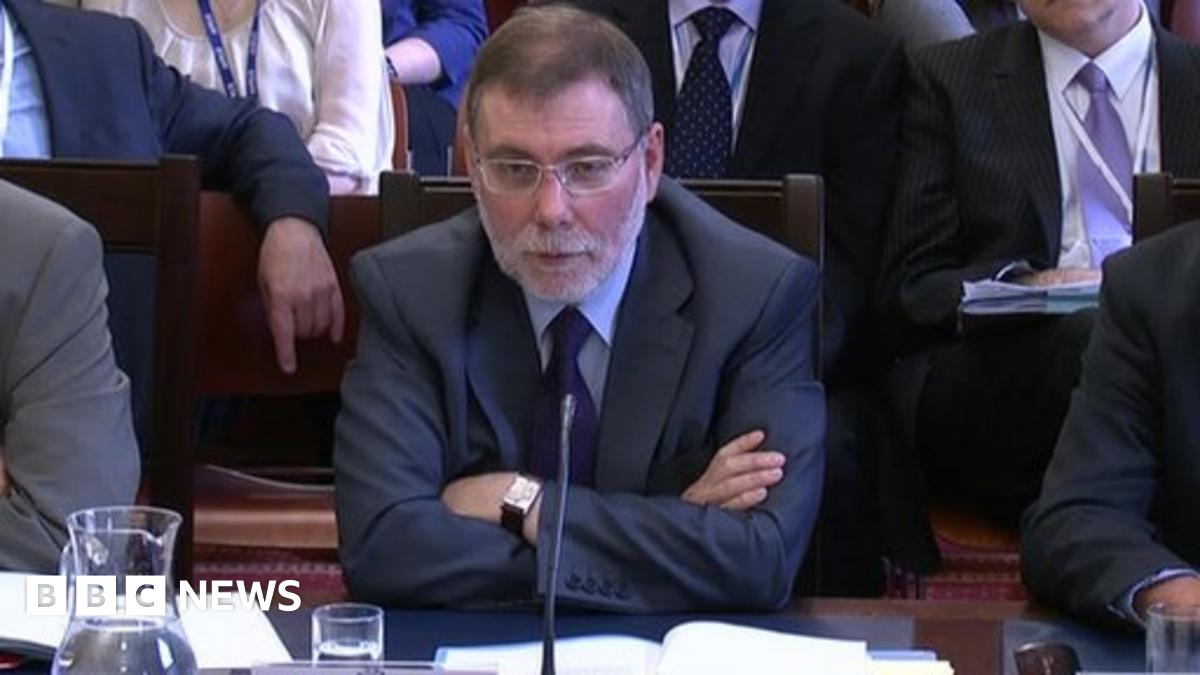 Nelson McCausland refuses to apologise to Housing Executive building ...