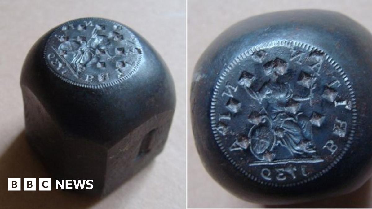 Rare coin die lent to Royal Mint by Gloucester City Museum - BBC News