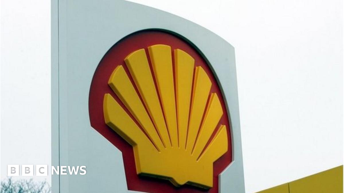 Shell in preliminary Nigeria oil spill judgement - BBC News