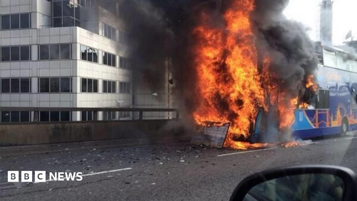 Coach fire closed A40 in west London during evening rush - BBC News