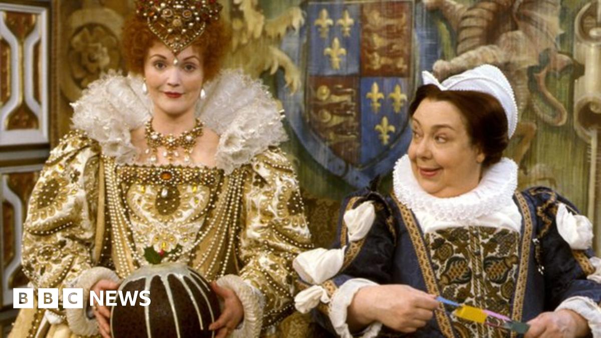 Blackadder 'Nursie' actress Patsy Byrne dies aged 80 - BBC News