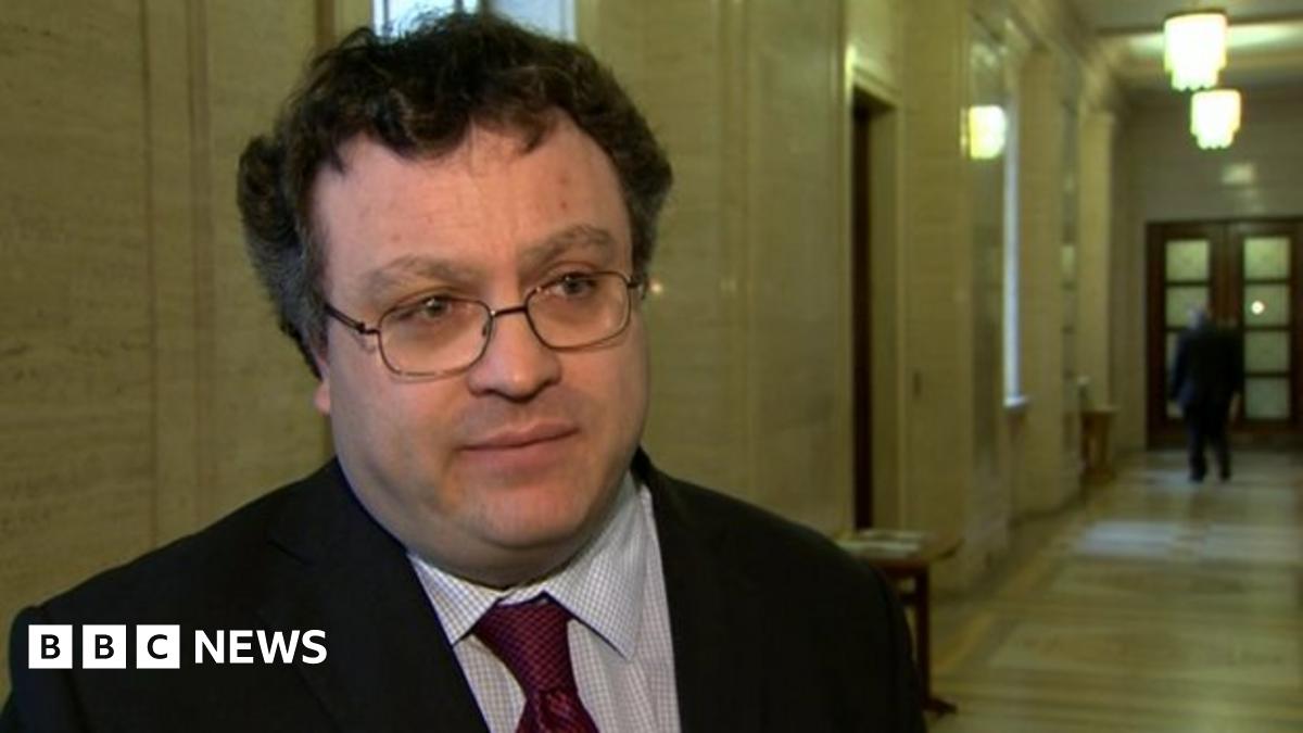 Stephen Farry: NI needs higher skilled apprentices - BBC News