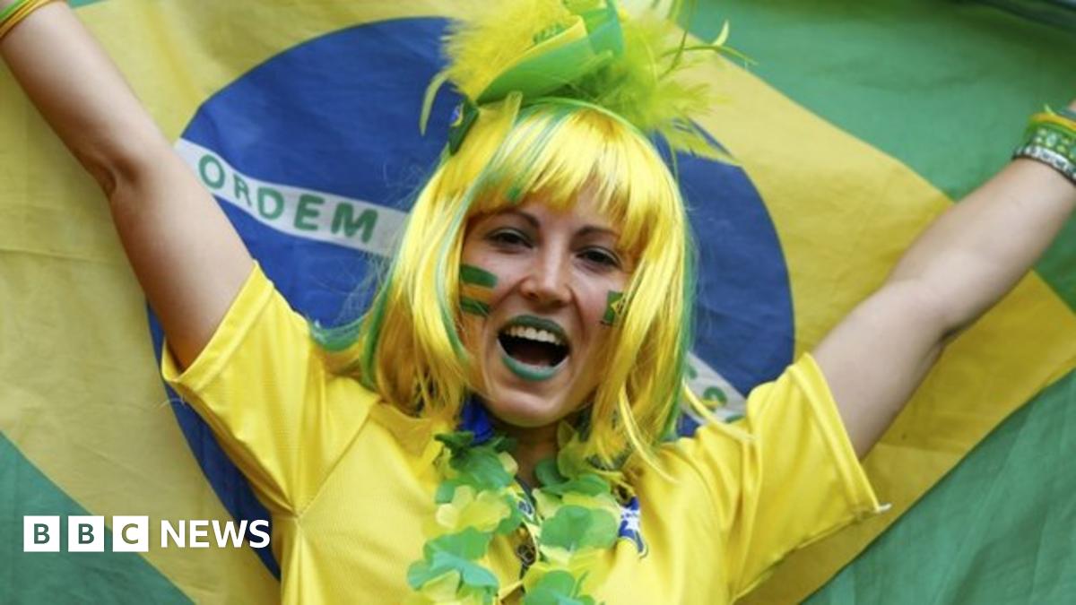 Smashed Hits: Aquarela do Brasil - BBC News