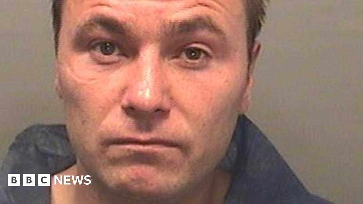 Police arrest James Stevenson over prison recall - BBC News