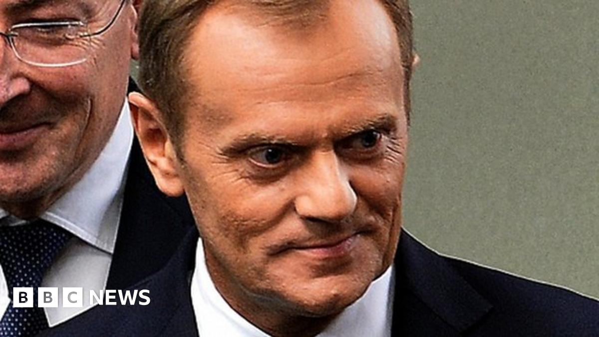 Poland leaks: PM Donald Tusk wins vote of confidence - BBC News