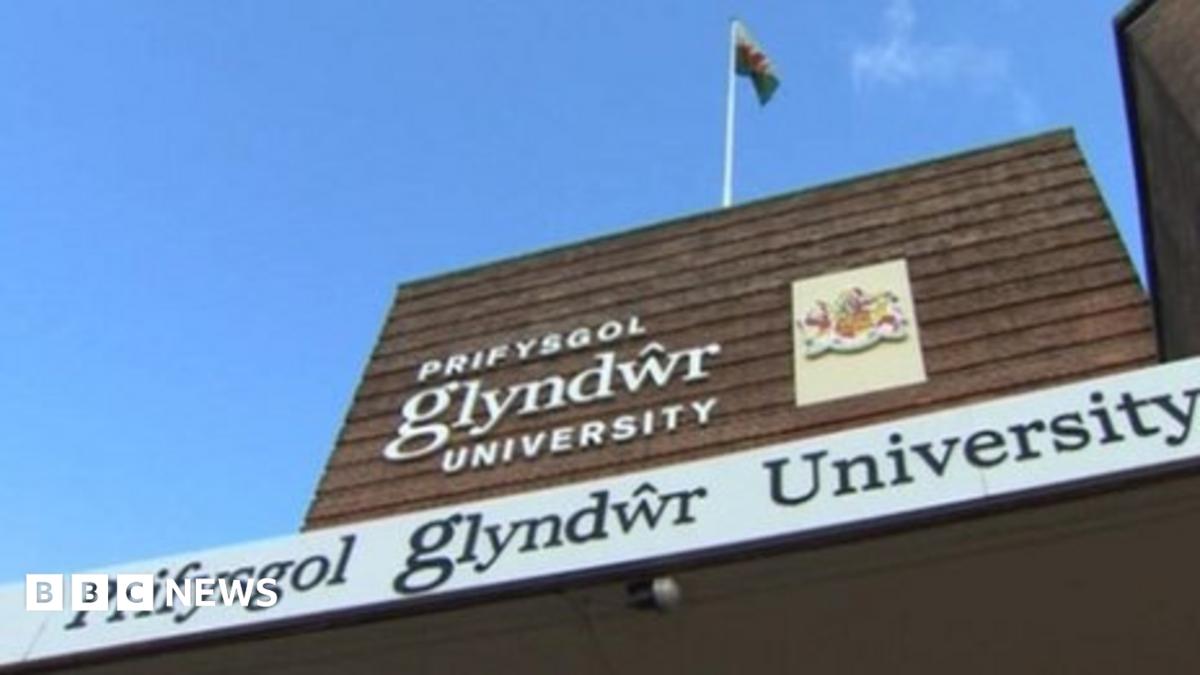 Glyndwr University task force tackles student visa problem - BBC News