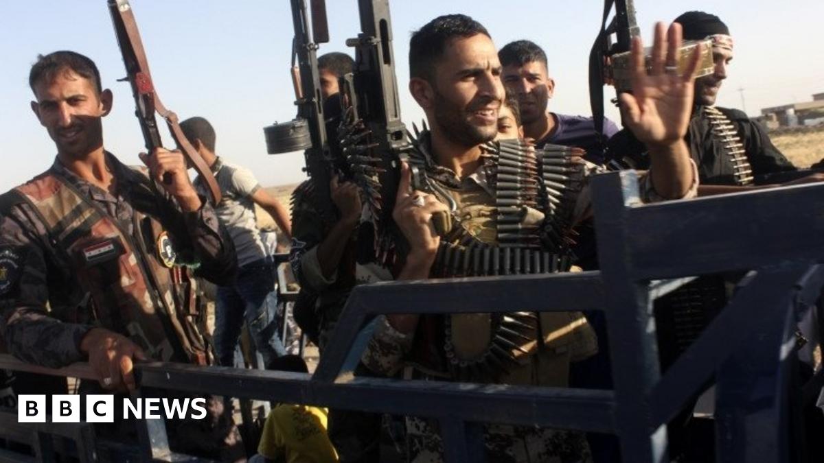 Iraq army 'routs Isis rebels' in offensive on Tikrit - BBC News
