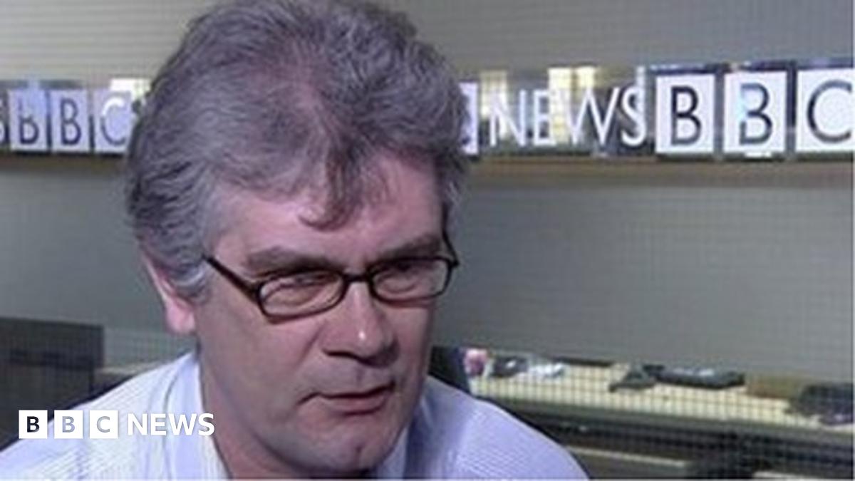 Queen's academic Tony Gallagher unaware of 'phantom book' - BBC News