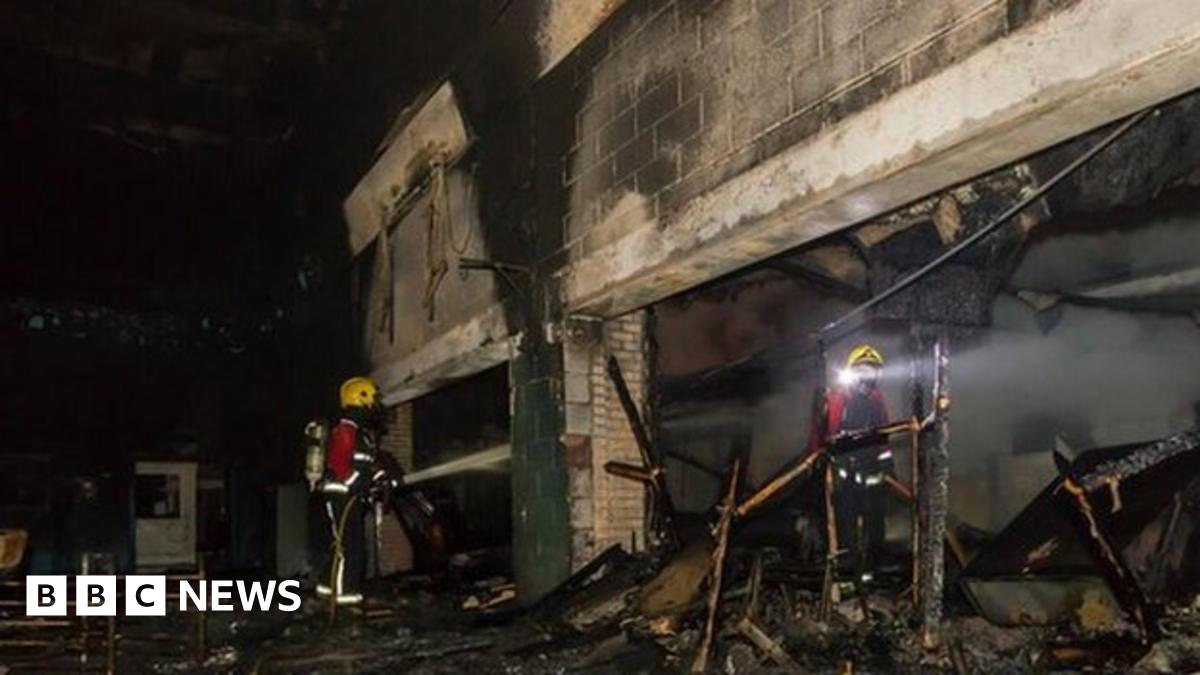 Wednesbury Leisure Centre fire 'believed to be arson' - BBC News
