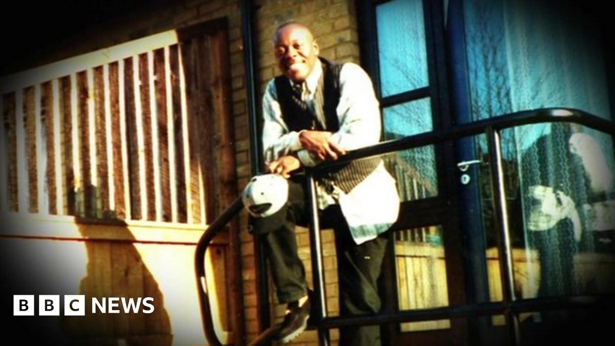 Jimmy Mubenga death: Timeline of the case and G4S guards' trial - BBC News