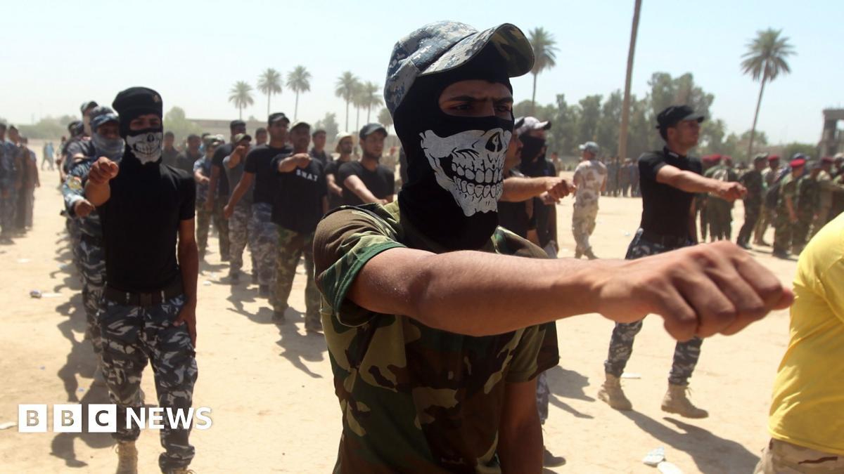 Iraq crisis: Fifty bodies found south of Baghdad - BBC News