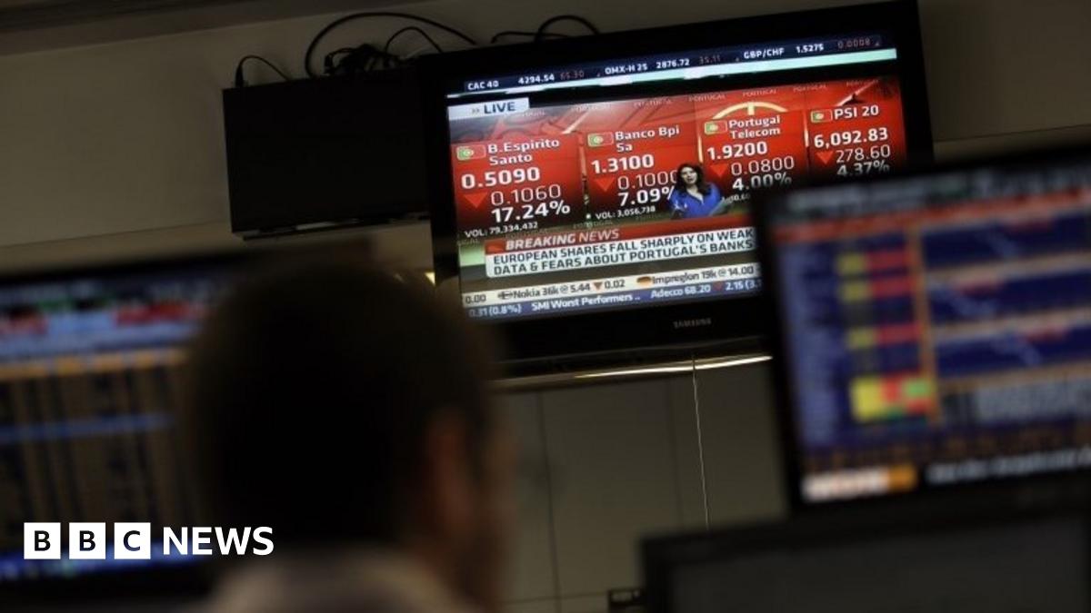Global stock markets hit by Portuguese bank concerns - BBC News