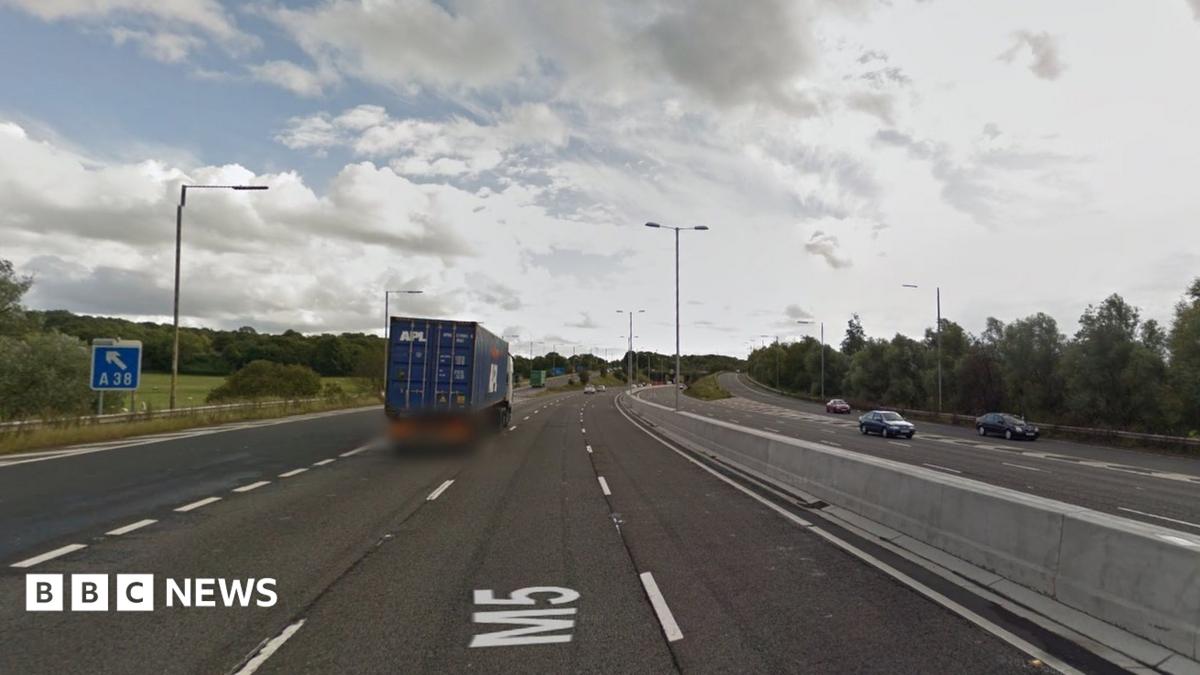 M5 motorway congestion scheme starts - BBC News