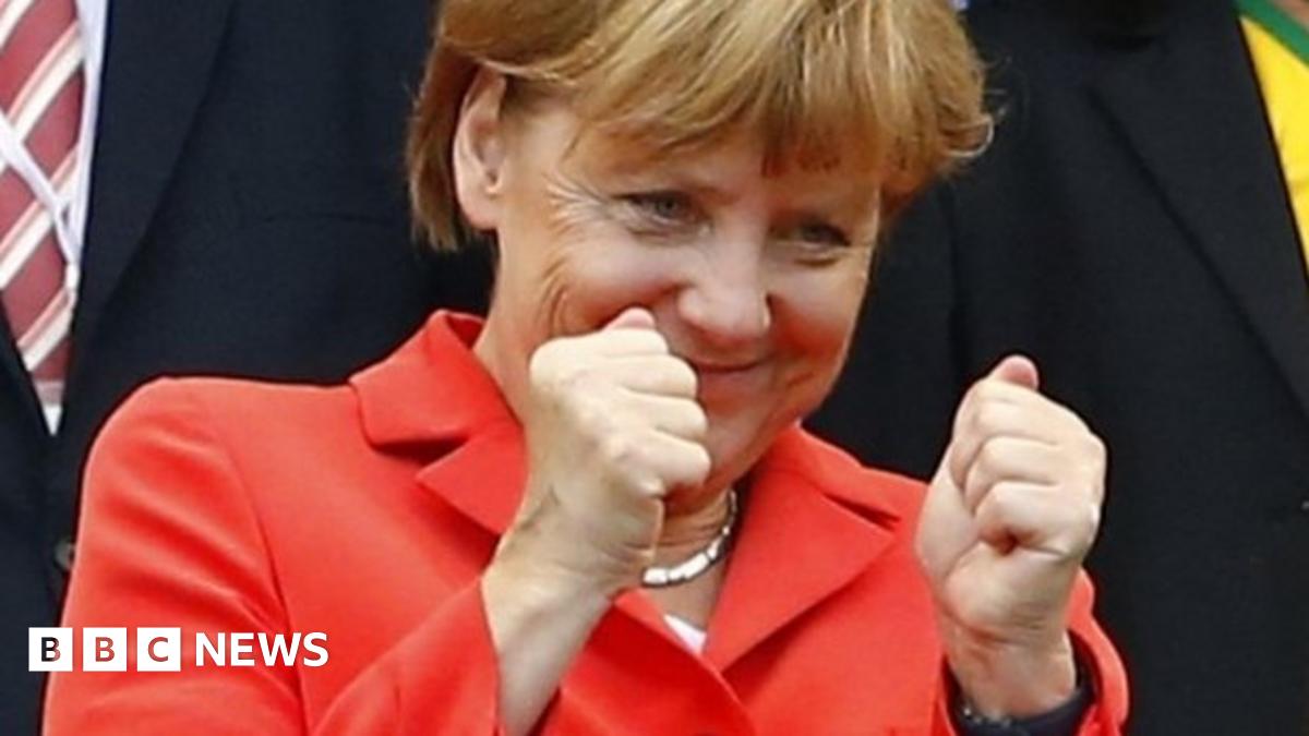 Merkel goes for goal with Germany at World Cup final - BBC News
