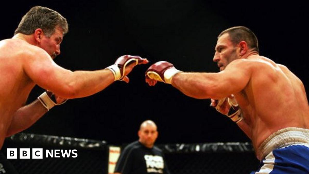 Harry Potter actor Dave Legeno dead in Death Valley - BBC News