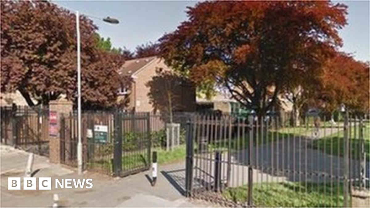 Hackney v Tottenham Turks: Getting caught up in a gang feud - BBC News