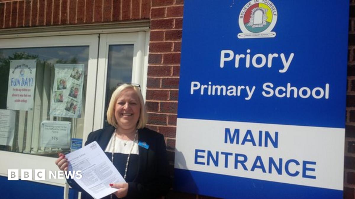 Priory Primary School rated good after 'worst ever' claim - BBC News