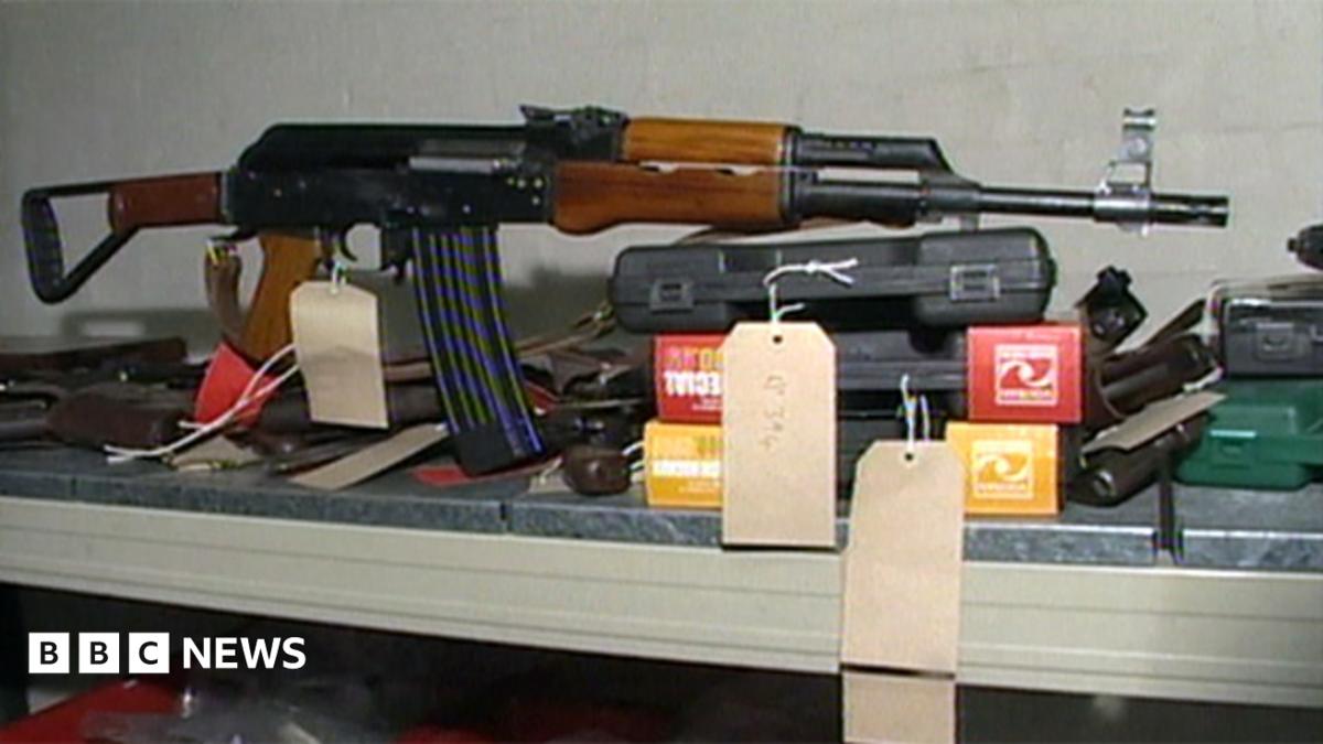 West Midlands Police announce gun surrender - BBC News